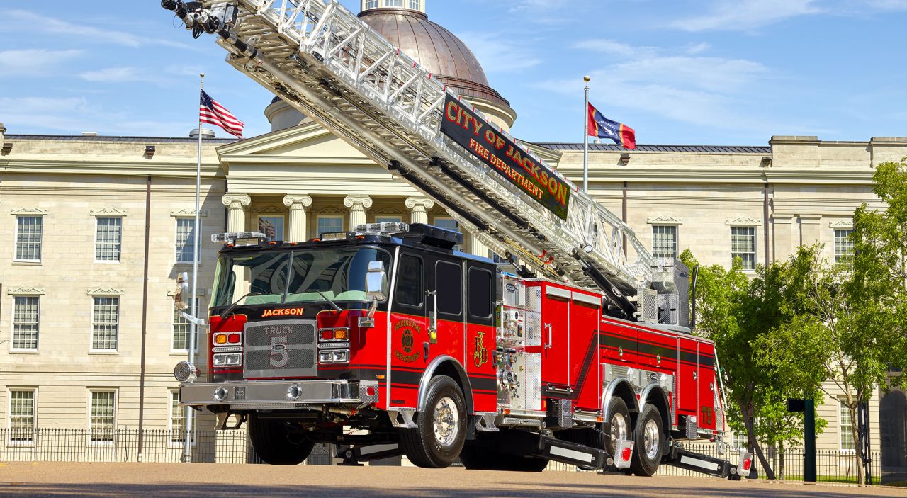 AERIAL LADDERS - E-ONE