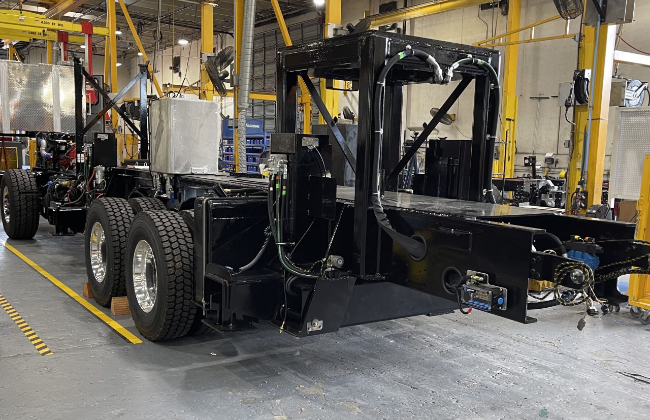 E-ONE Select Series™ HR 100 Tandem Axle - E-ONE