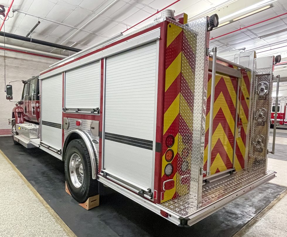 COMMERICAL PUMPER - E-ONE
